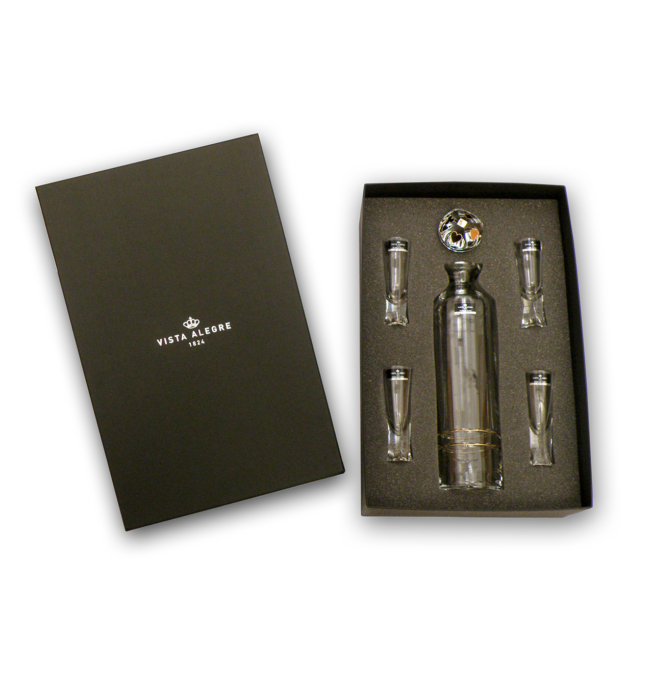 Case with Vodka Decanter and 4 Shots Naipes | Vista Alegre